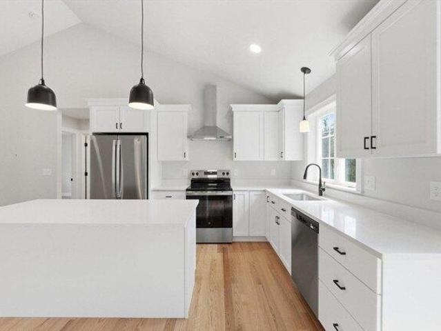 house with 4 bedroom, West Brookfield MA ES103159781
