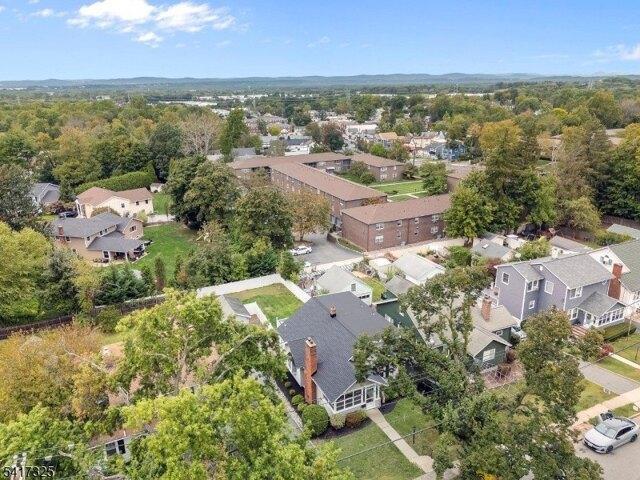 house with 4 bedroom, West Caldwell NJ DLS102826731