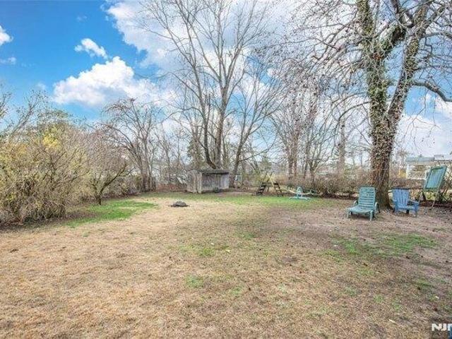 house with 4 bedroom, West Caldwell NJ DS102216222