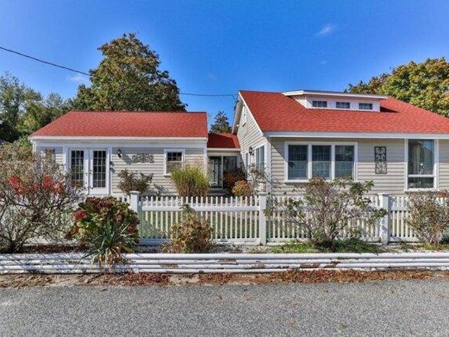 house with 4 bedroom, West Dennis MA DLS101859330