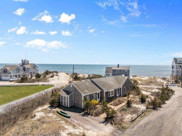 house with 4 bedroom, West Dennis MA DS102594875