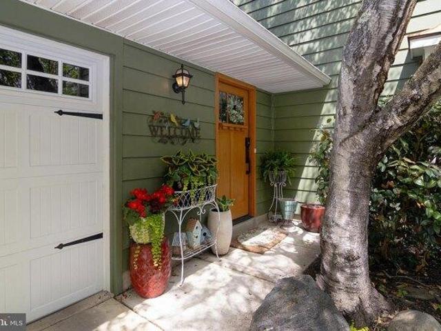 house with 4 bedroom, West Deptford NJ DS102777459