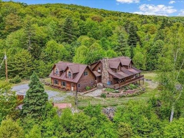 house with 4 bedroom, West Fairlee VT DS103434508