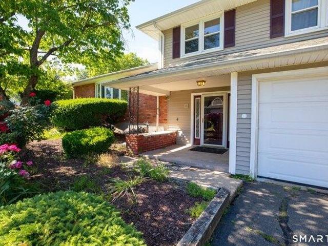 house with 4 bedroom, West Hartford CT DS104076700