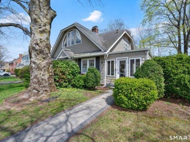 house with 4 bedroom, West Hartford CT DS102313465