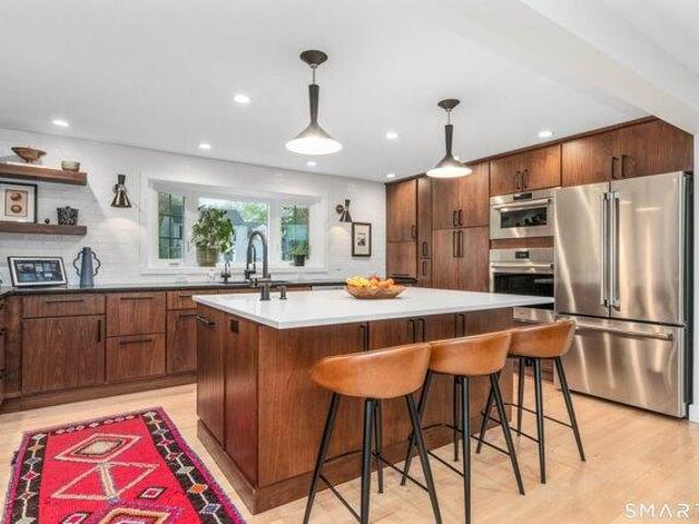 house with 4 bedroom, West Hartford CT DS103435199