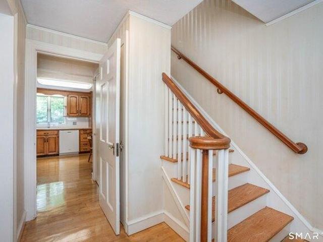 house with 4 bedroom, West Hartford CT DS103436265