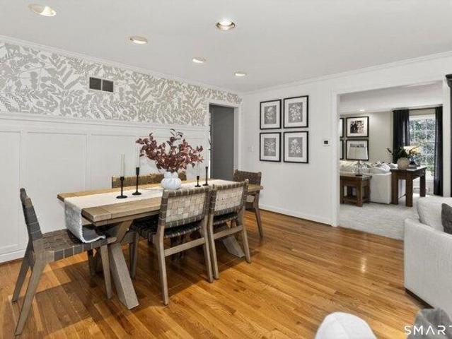 house with 4 bedroom, West Hartford CT ES104299213