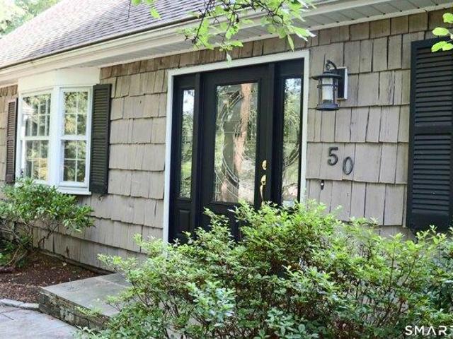 house with 4 bedroom, West Hartford CT ES105117606