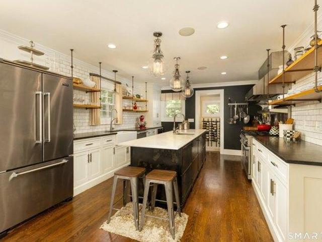 house with 4 bedroom, West Hartford CT ES105127461