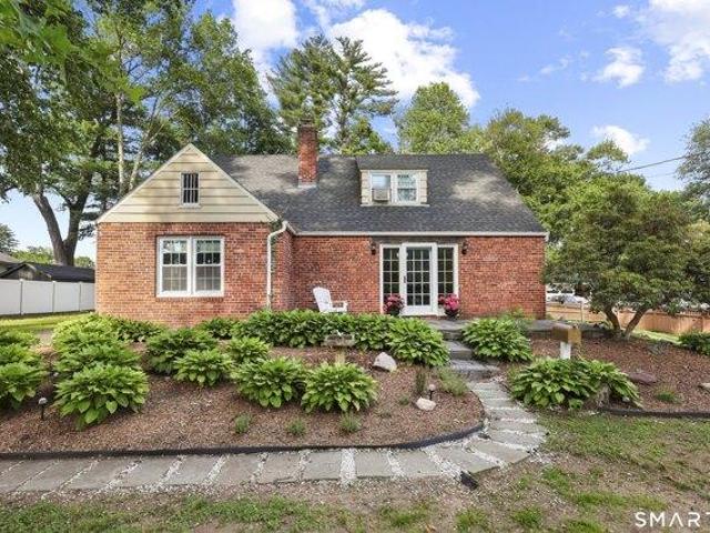 house with 4 bedroom, West Hartford CT ES105207036