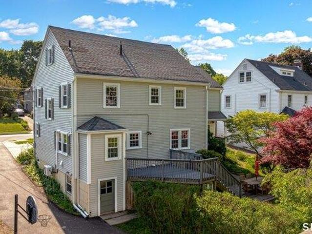 house with 4 bedroom, West Hartford CT ES103161070