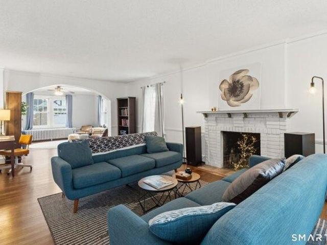 house with 4 bedroom, West Hartford CT ES103161664