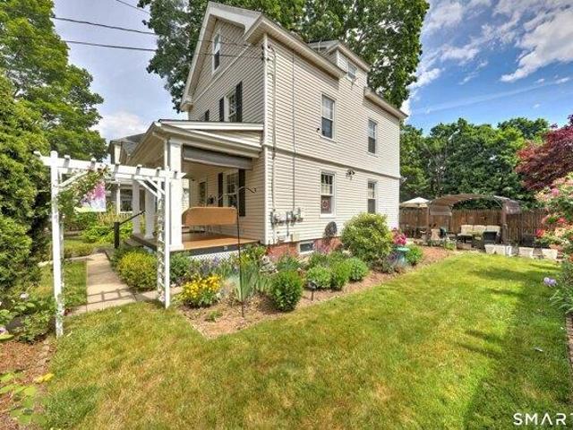 house with 4 bedroom, West Haven CT DS103125165