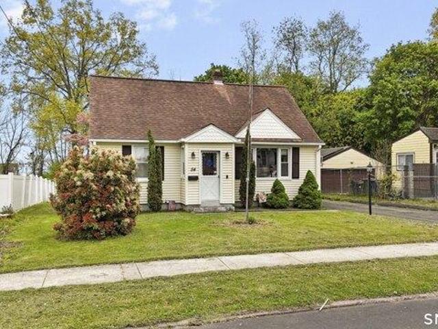 house with 4 bedroom, West Haven CT ES103126838