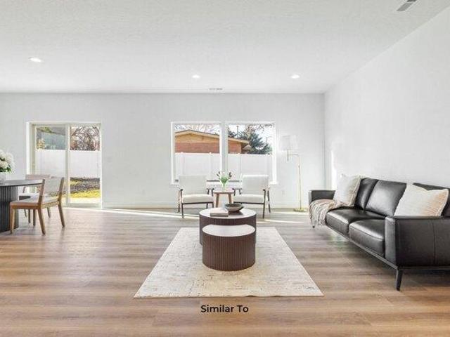 house with 4 bedroom, West Richland WA DS93640852