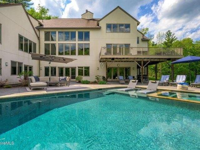 house with 4 bedroom, West Stockbridge MA DS103807169