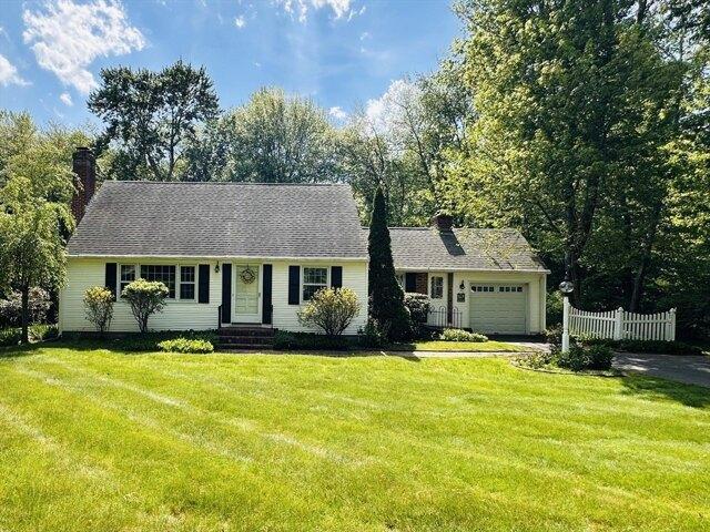 house with 4 bedroom, West Springfield MA DS102799511