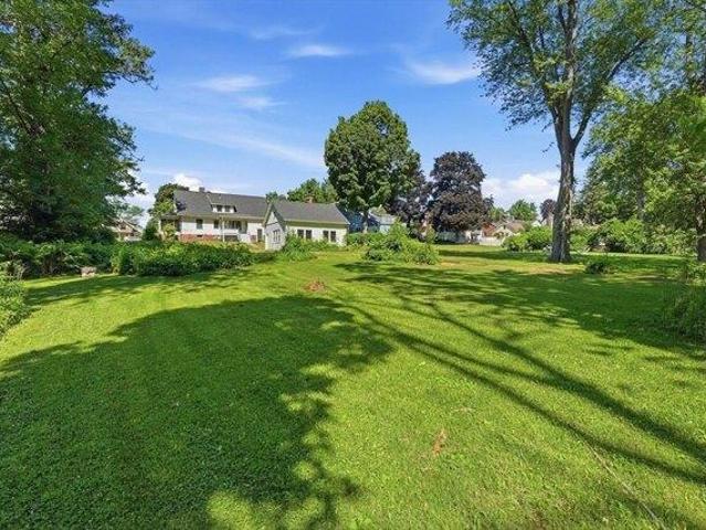 house with 4 bedroom, West Springfield MA DS103889674