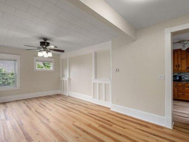 house with 4 bedroom, West Springfield MA ES105094232