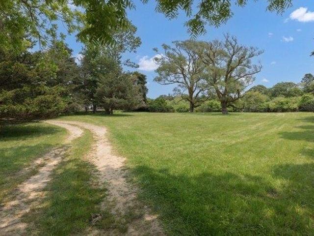 house with 4 bedroom, West Tisbury MA ES103663844