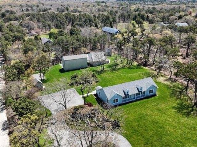 house with 4 bedroom, West Tisbury MA ES103807161