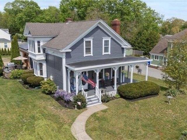 house with 4 bedroom, West Warwick RI DS102411319