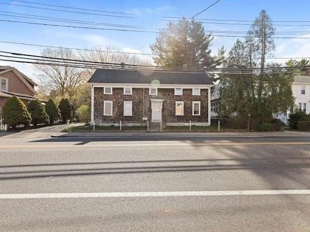 house with 4 bedroom, West Warwick RI DS102120022
