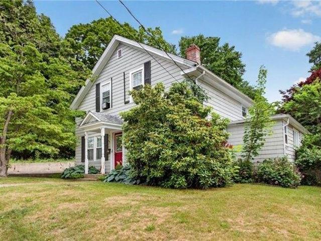 house with 4 bedroom, West Warwick RI DS104150179
