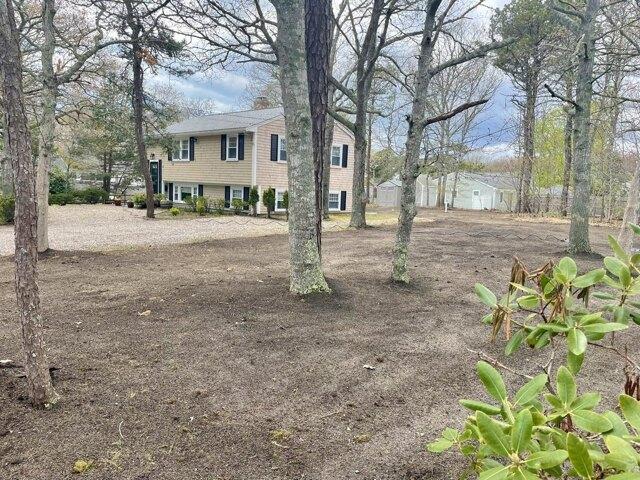 house with 4 bedroom, West Yarmouth MA DS102586426