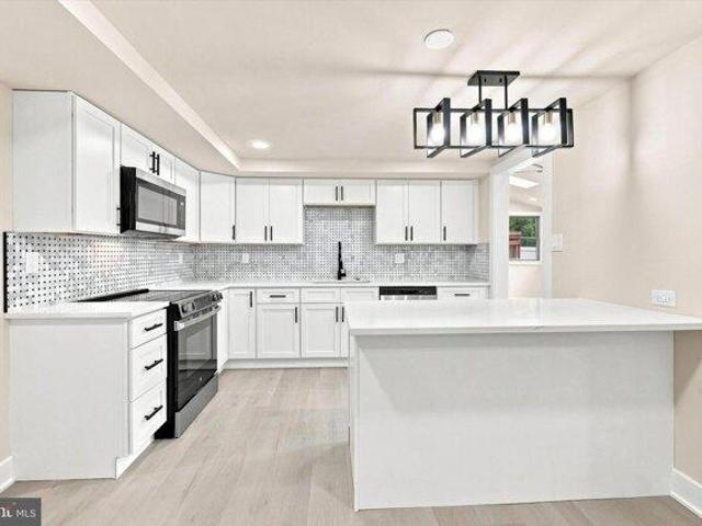 house with 4 bedroom, Westampton NJ ES105191701