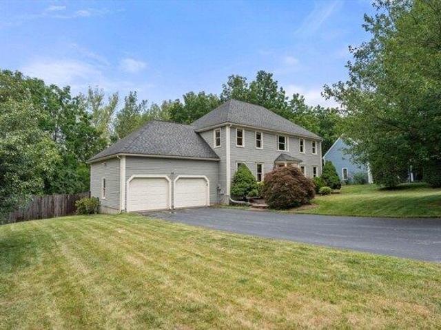 house with 4 bedroom, Westborough MA DLS102062947