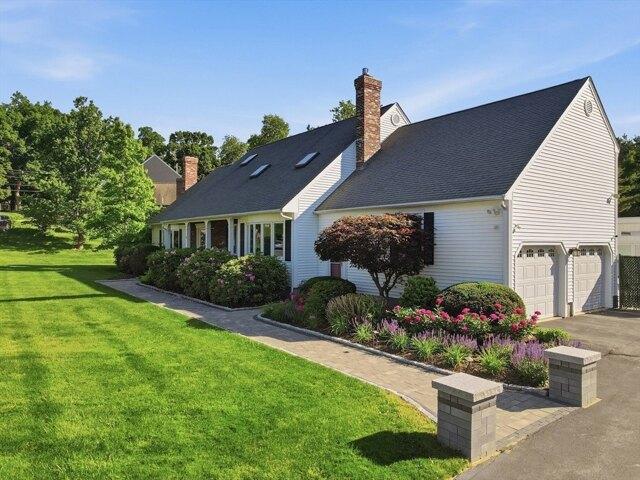 house with 4 bedroom, Westborough MA DS103773788