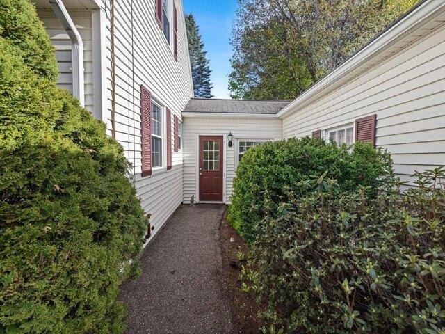 house with 4 bedroom, Westborough MA ES103074593