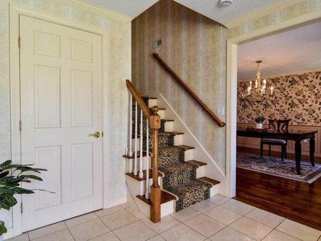 house with 4 bedroom, Westborough MA ES103037071