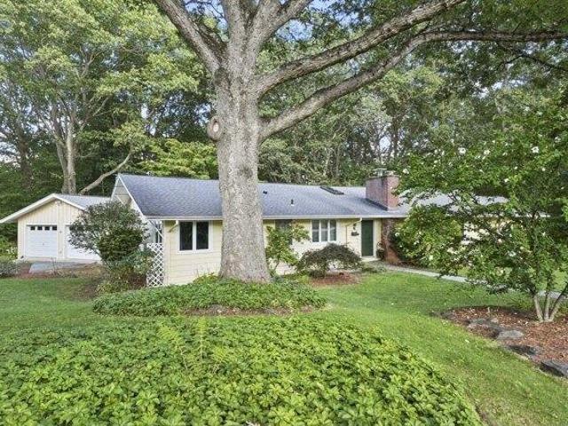 house with 4 bedroom, Westborough MA ES103184736
