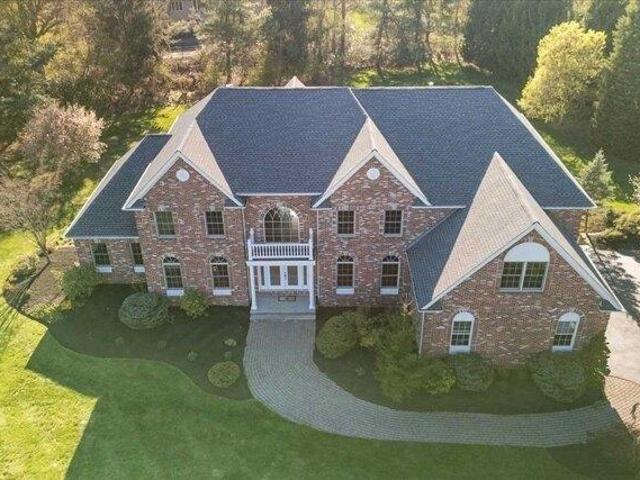 house with 4 bedroom, Westborough MA ES103493877