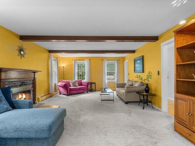 house with 4 bedroom, Westborough MA ES105191713