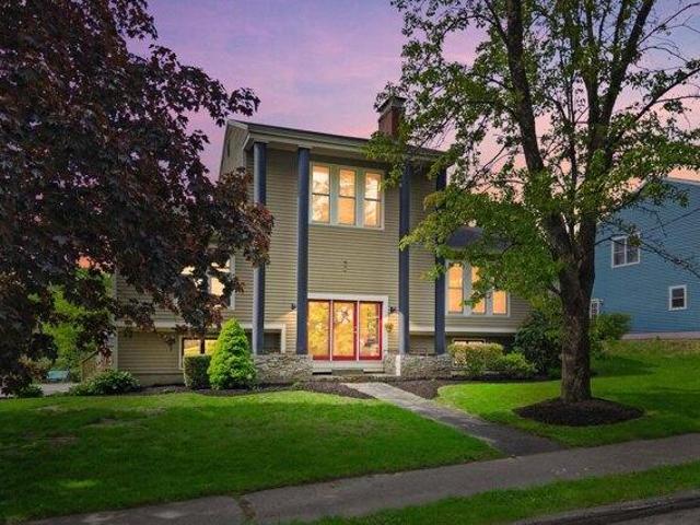 house with 4 bedroom, Westbrook ME ES104605947