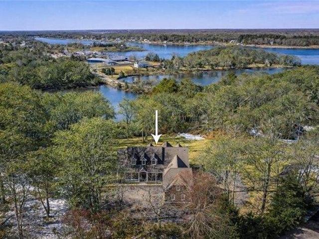 house with 4 bedroom, Westerly RI DLS101706148
