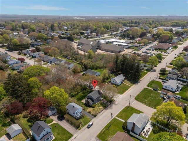 house with 4 bedroom, Westerly RI DLS102373053