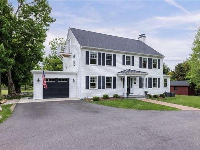 house with 4 bedroom, Westerly RI DLS103036611
