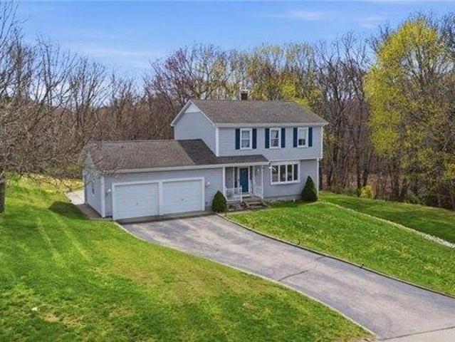 house with 4 bedroom, Westerly RI DS102027332