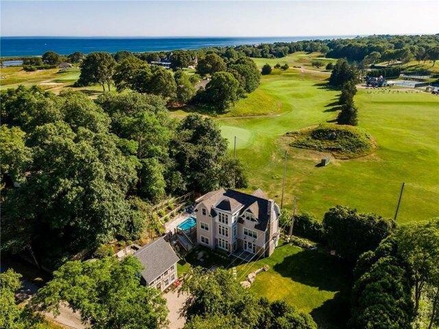 house with 4 bedroom, Westerly RI ES104374474