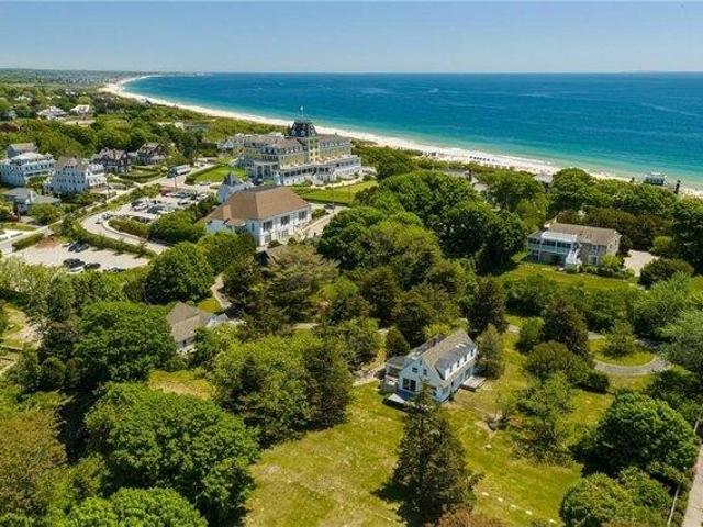 house with 4 bedroom, Westerly RI ES105206632