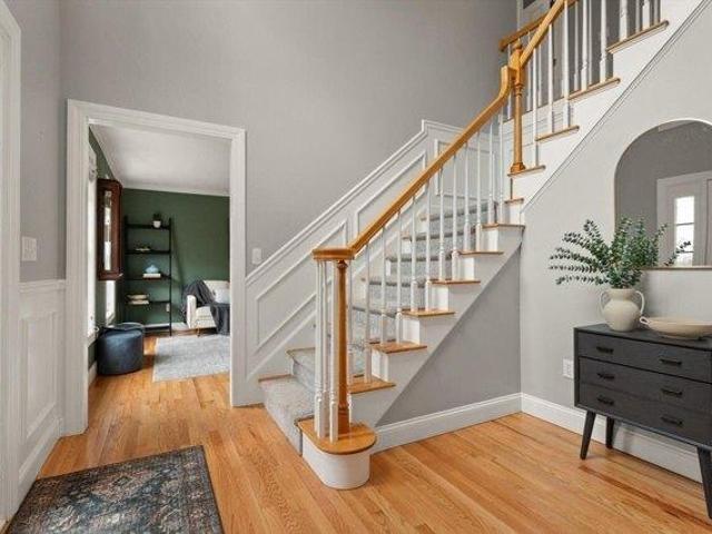 house with 4 bedroom, Westford MA DS102446534