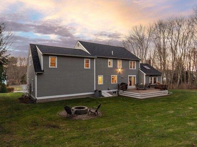house with 4 bedroom, Westford MA DS102632501