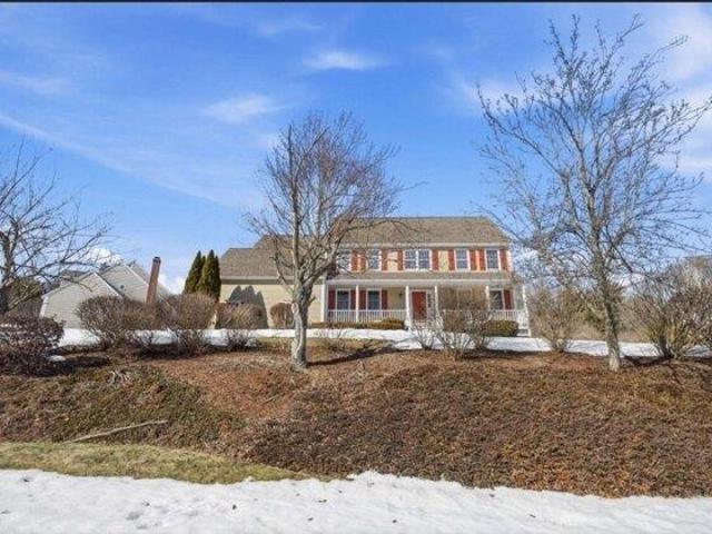 house with 4 bedroom, Westford MA DS102762622