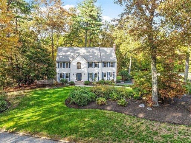 house with 4 bedroom, Westford MA DS102762769
