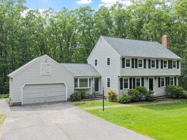 house with 4 bedroom, Westford MA DS104041892